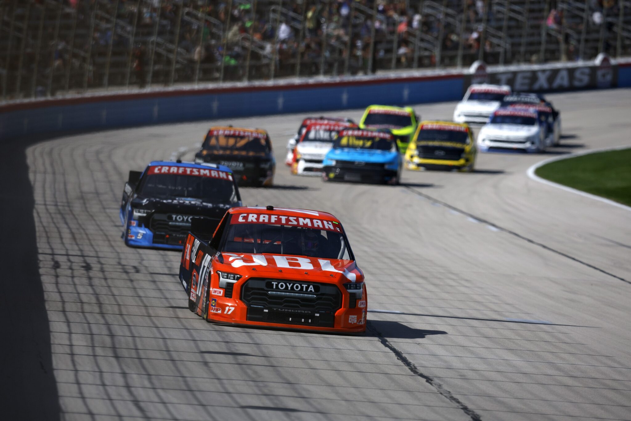 NASCAR Truck Series Heart of Health Care 200 DFS: DraftKings Lineup ...