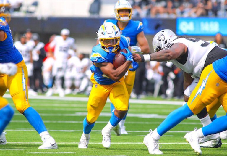 Who Should I Start for Week 17? JK Dobbins, Jalen McMillan, Jerome Ford ...