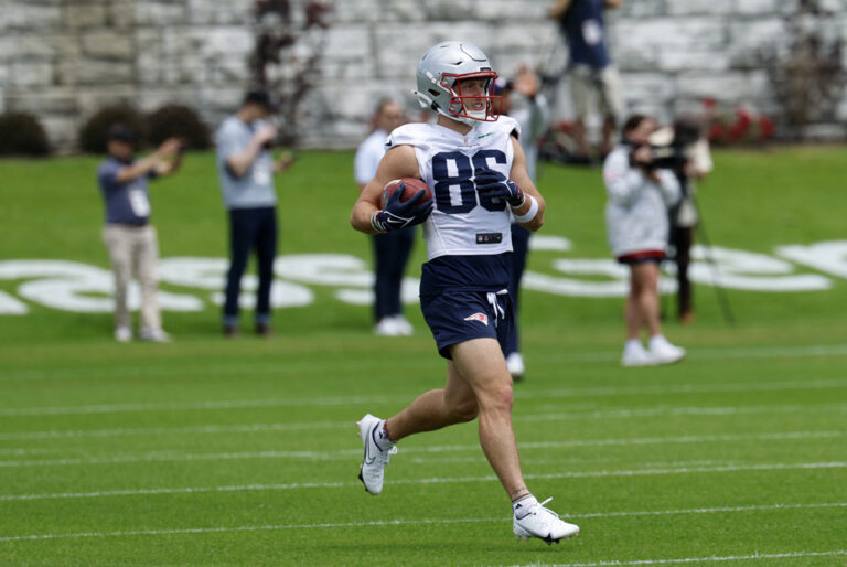 Fantasy Football Wide Receiver Sleepers: 5 Undrafted Rookies to Stash ...