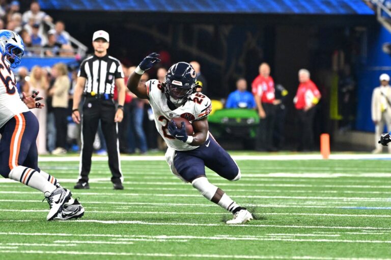 RB Waiver Wire Pickups - Fantasy Football Week 8 (2025) | Fantasy News